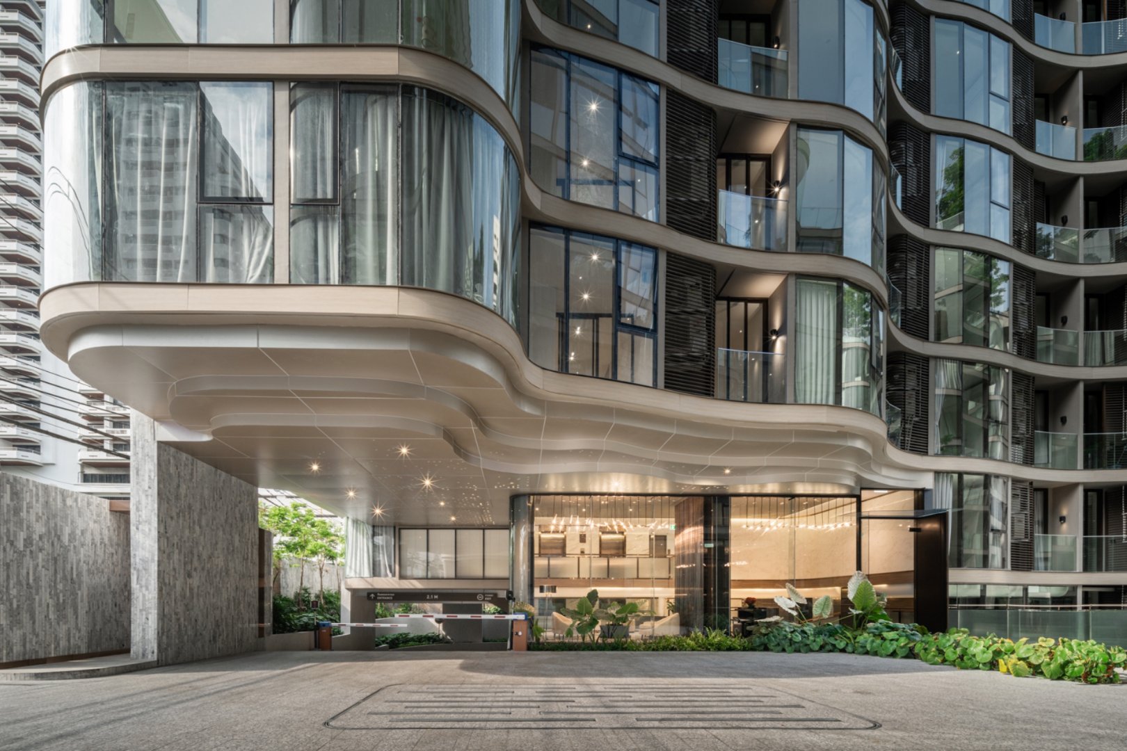 FYNN Asoke Bangkok | Luxury Low‑Rise Condos near Sukhumvit